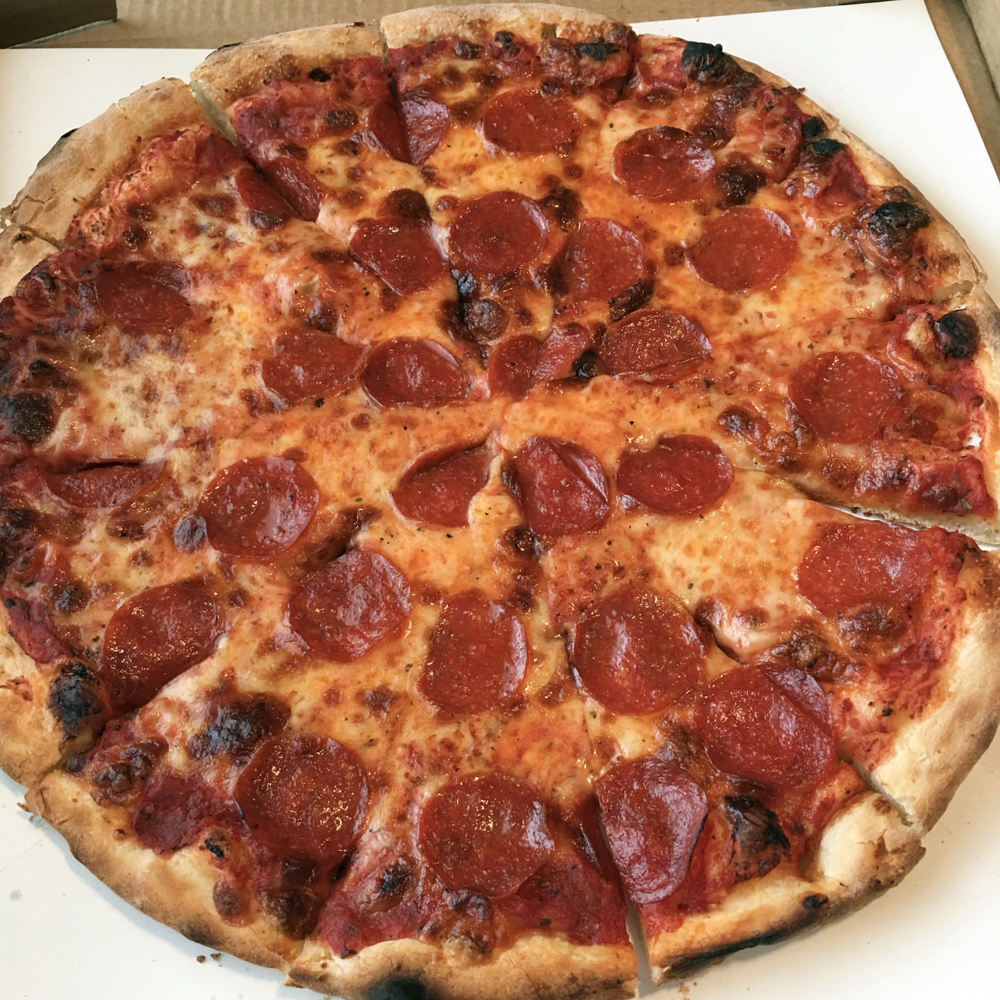 Michigan Pizza – Michigan Chews & Brews