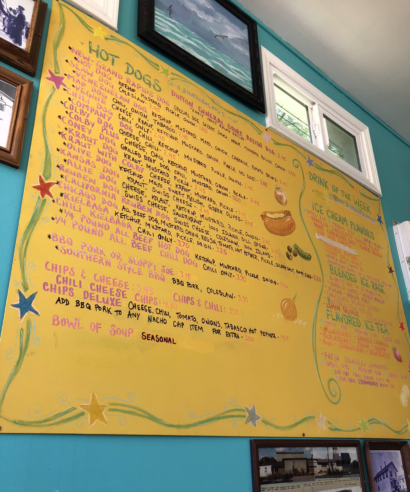 Cook’s Drive-In – Dutton, MI – Michigan Chews & Brews